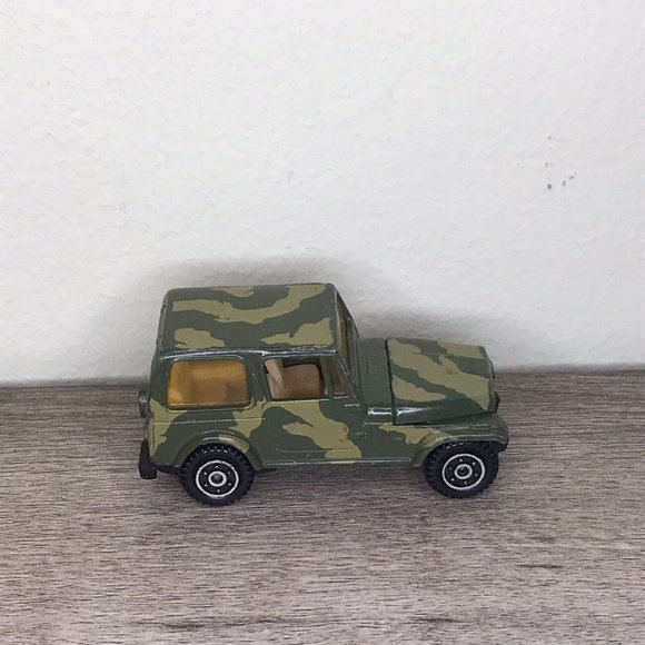 Toys | Yat Ming Jeep Cj7 Army Military Green Camouflage 164 Diecast Toy ...